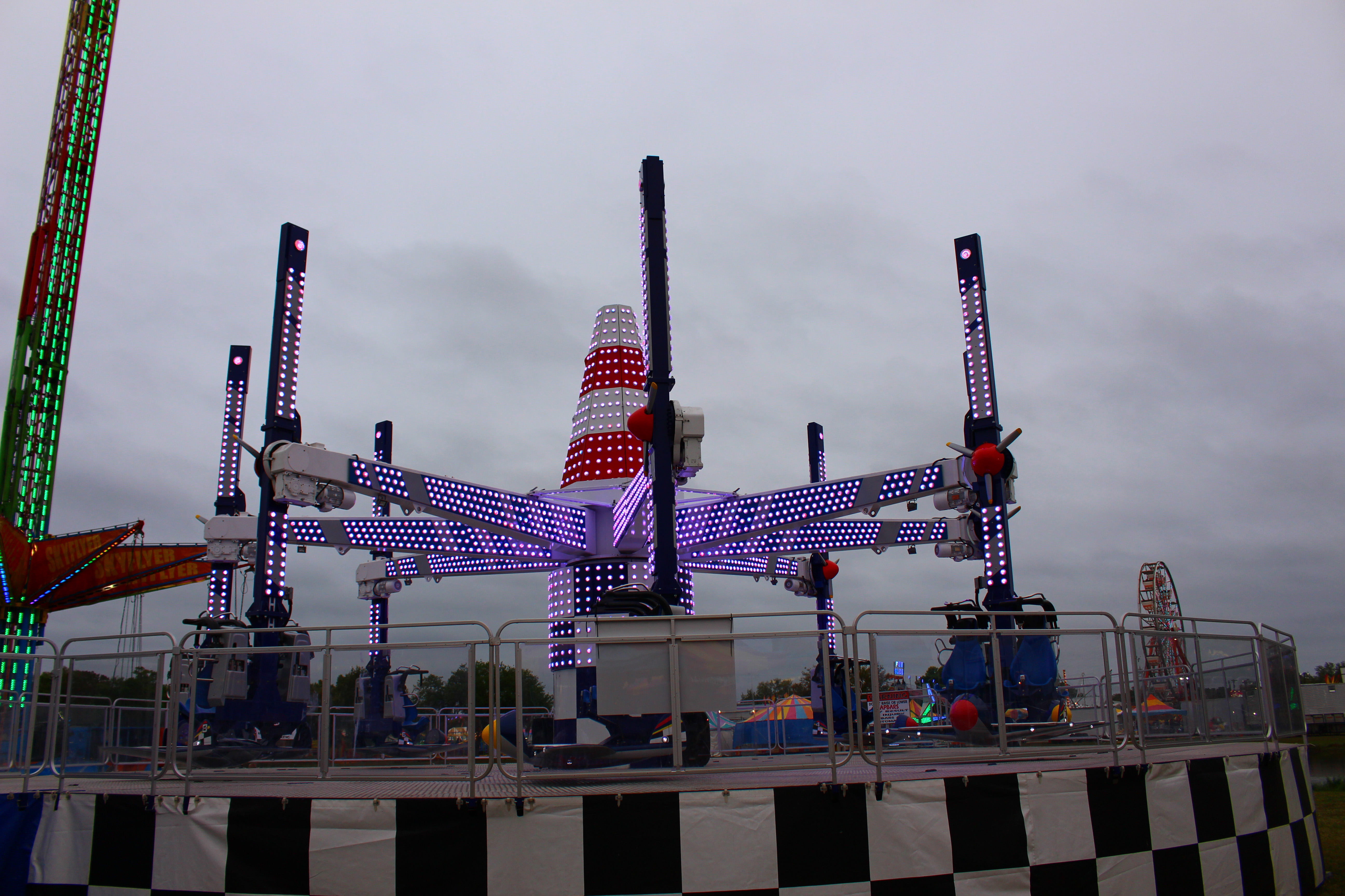 Air Race – Reithoffer Shows Inc.